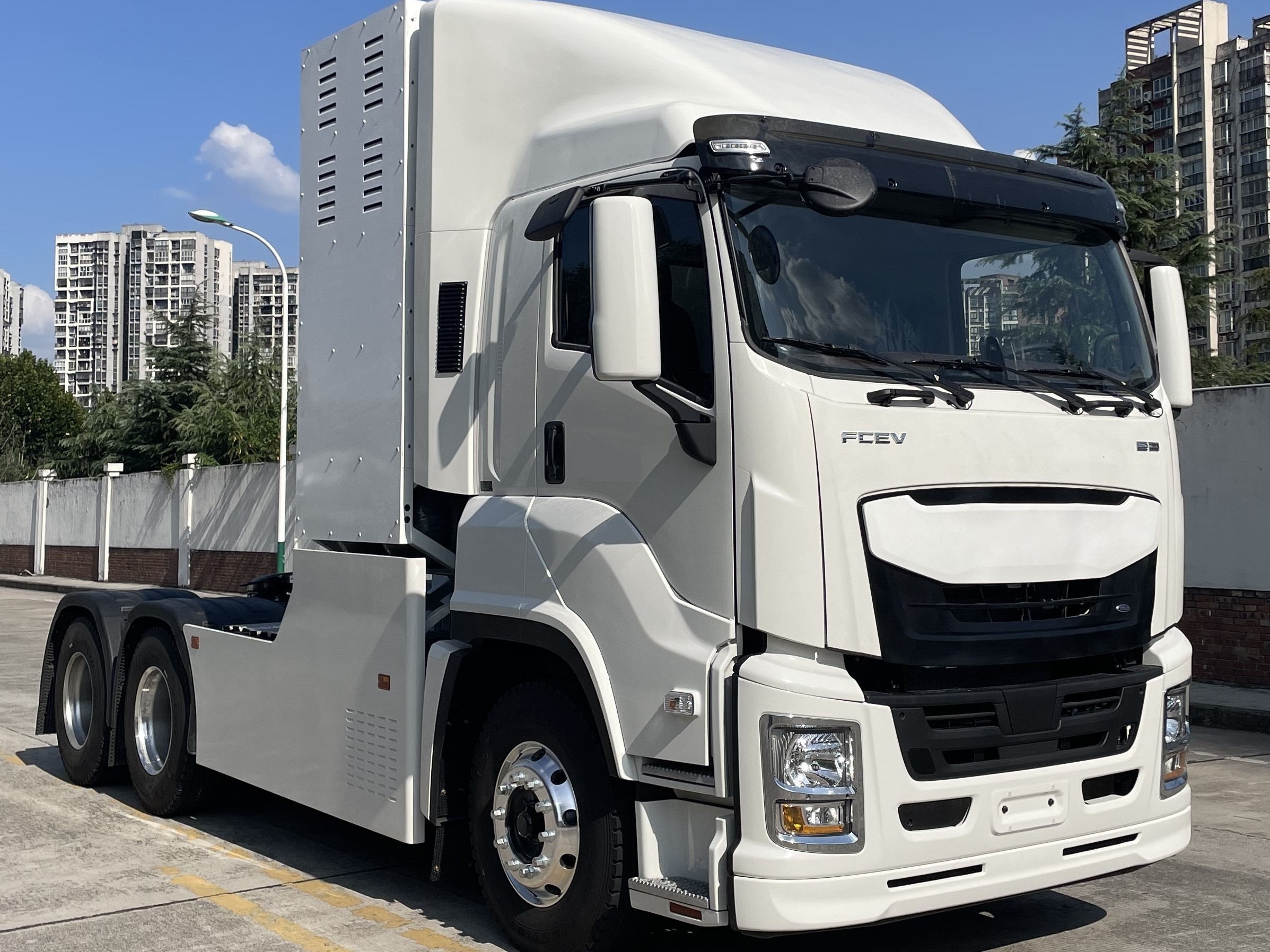 Etrucks 6 x 4 FCEV truck - Etrucks®